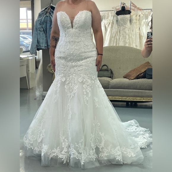 Maggie Sottero | Dresses | Maggie Sottero Toccara Strapless Lace ...